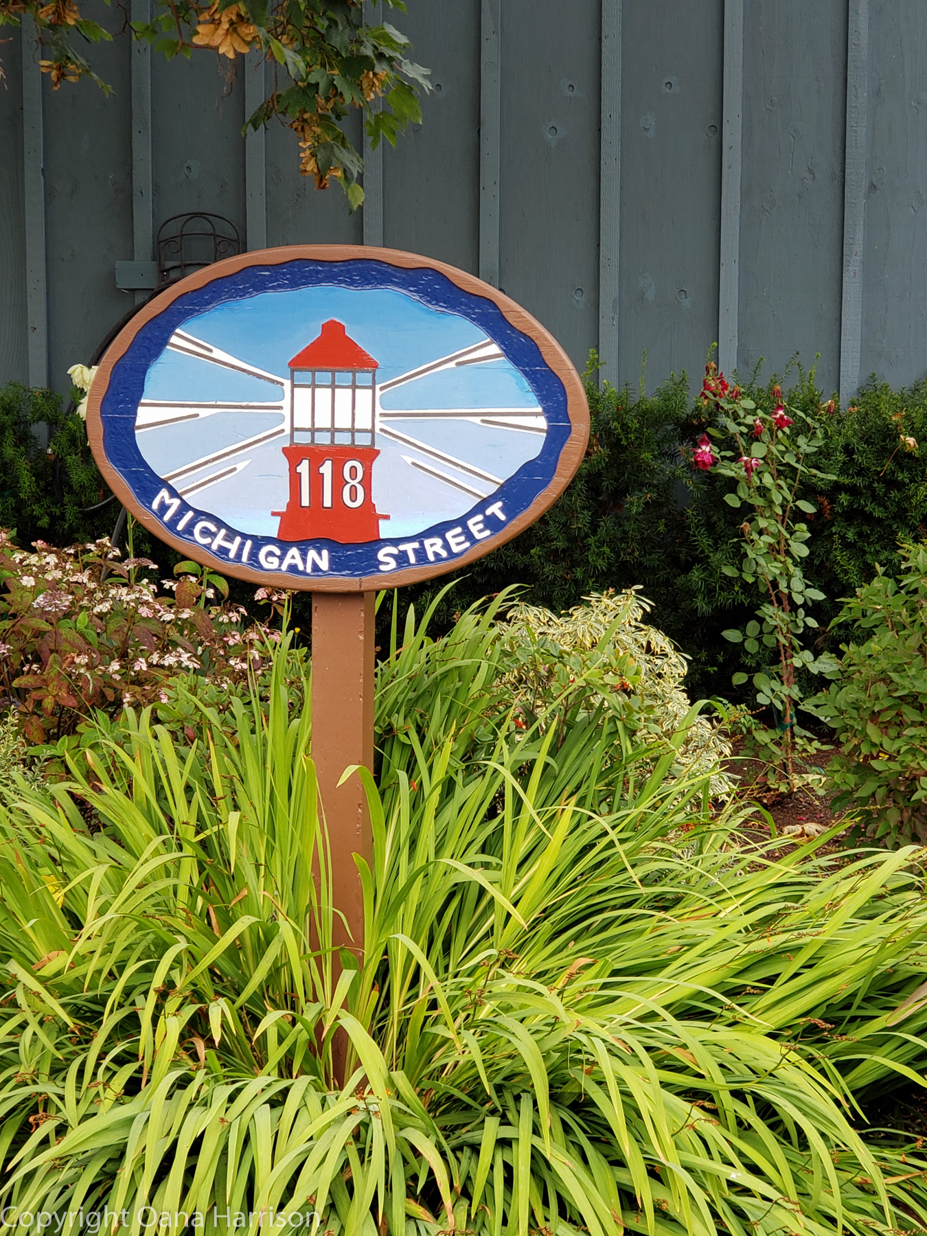 55-Victoria-BC-CA-lighthouse-sign – Great Escapetations